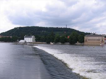 Prague River Vltava: Facts, Cruises, Activities & Tips - Wise Visitor